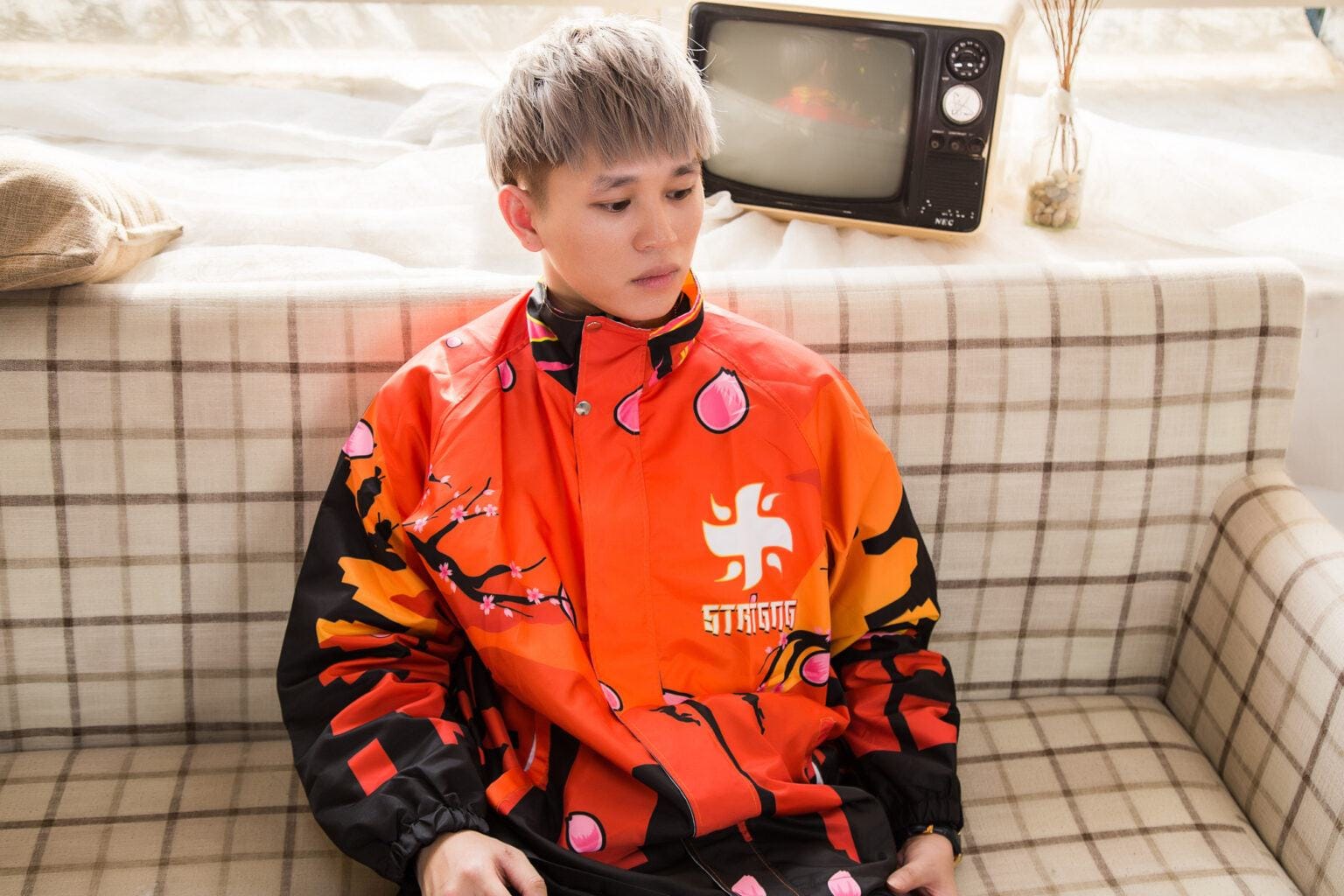 B Ray là ai? Nam rapper có lượng antifan khủng