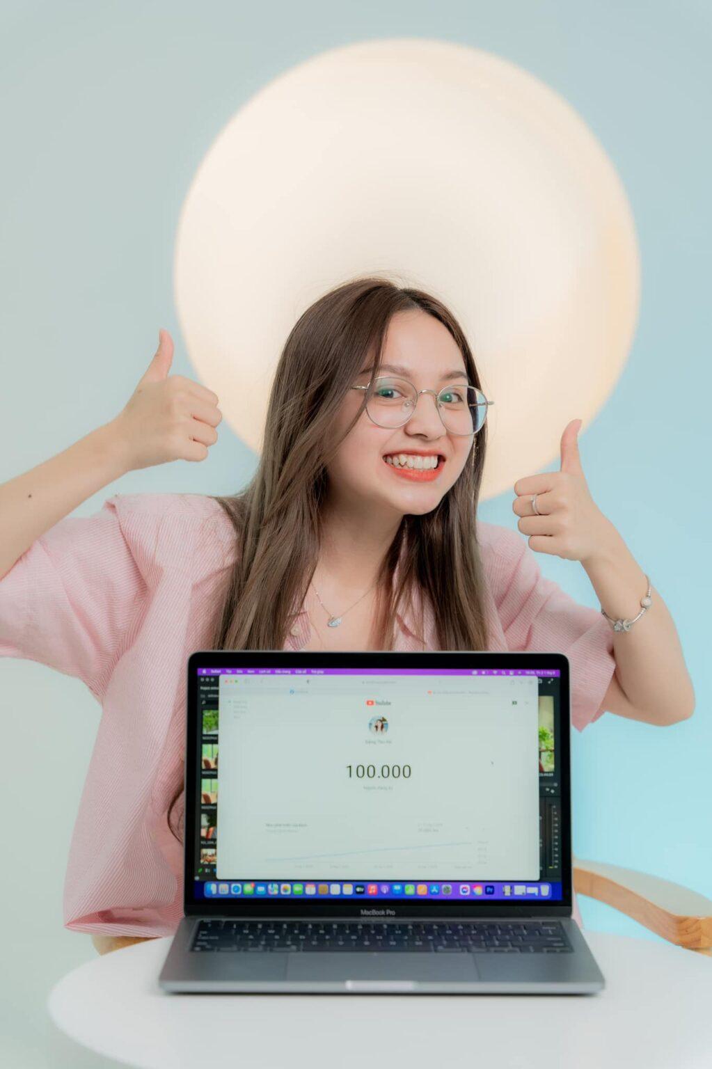 Đặng Thu Hà là ai? Profile cô nàng GenZ Schannel năng động