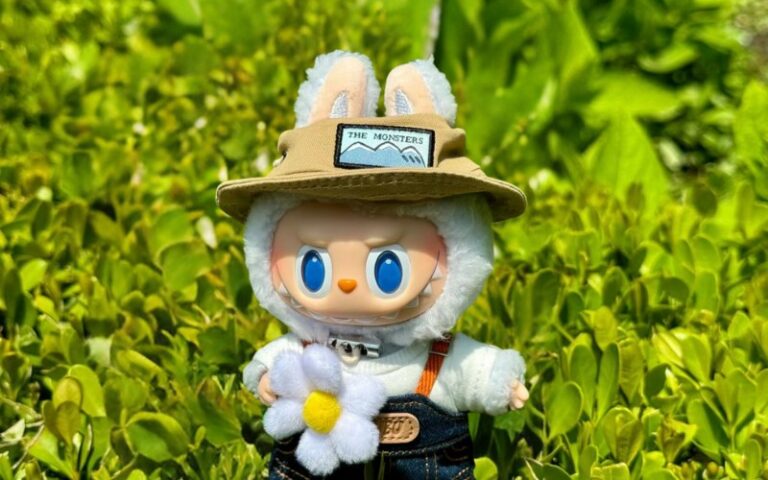 Labubu là con gì? Tại sao lại khiến nhiều người săn lùng?